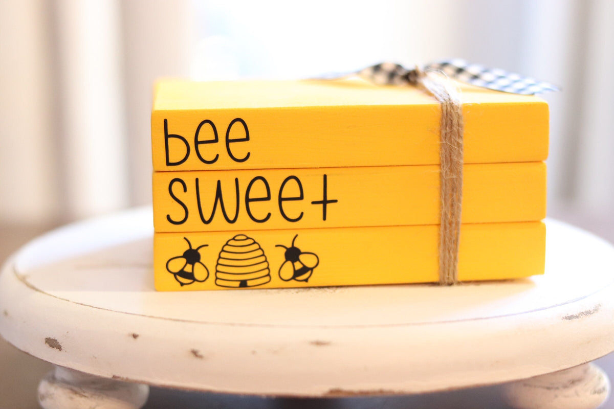 Bee Themed Bookstack – Birch Lane by Jennifer
